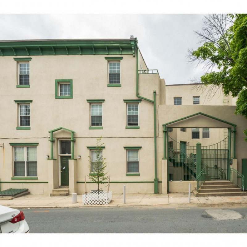 Lawrence Court