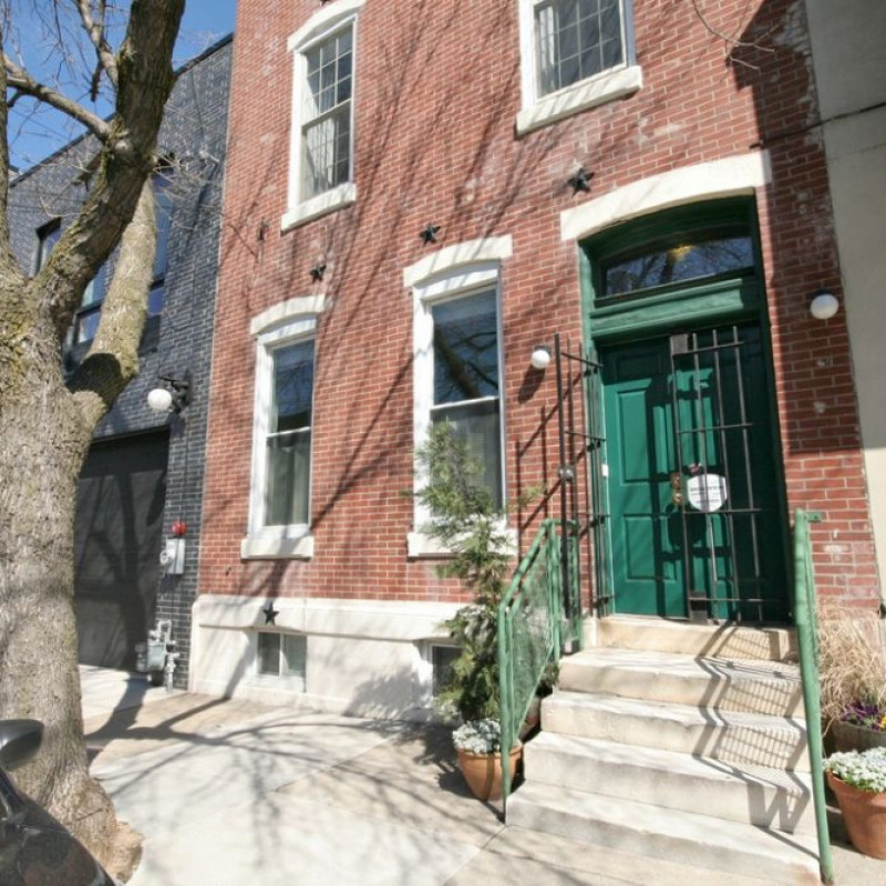 Lawrence Court